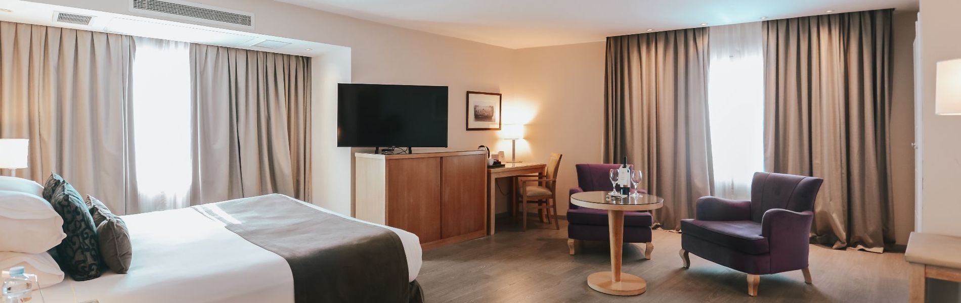 Galeria - Diplomatic Hotel